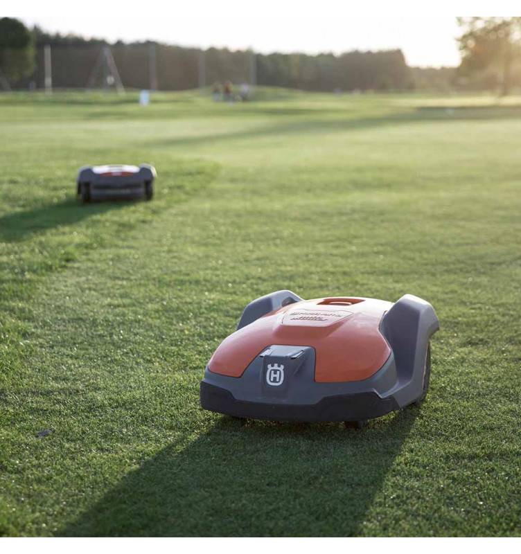 Robot Tondeuse Husqvarna AM 550 | Jolivet